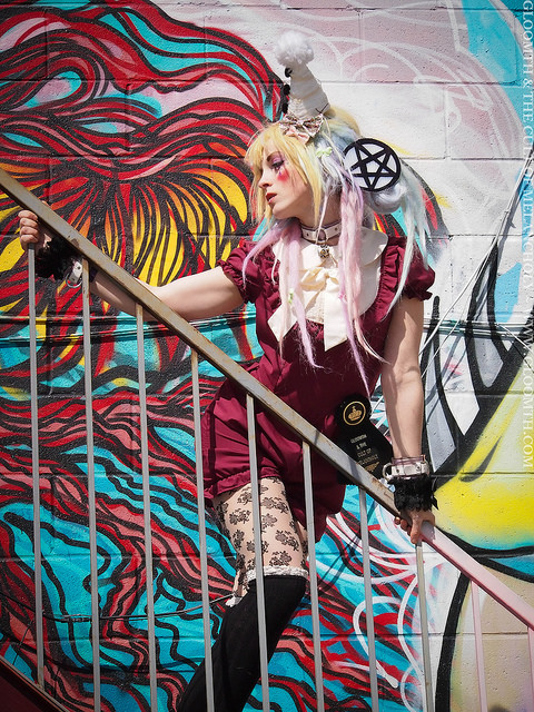 kawaii-raver-fashion-graffiti – Gloomth & the Cult of Melancholy