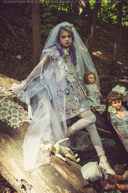 New “Ghost Bride” Photoshoot! – Gloomth & the Cult of Melancholy