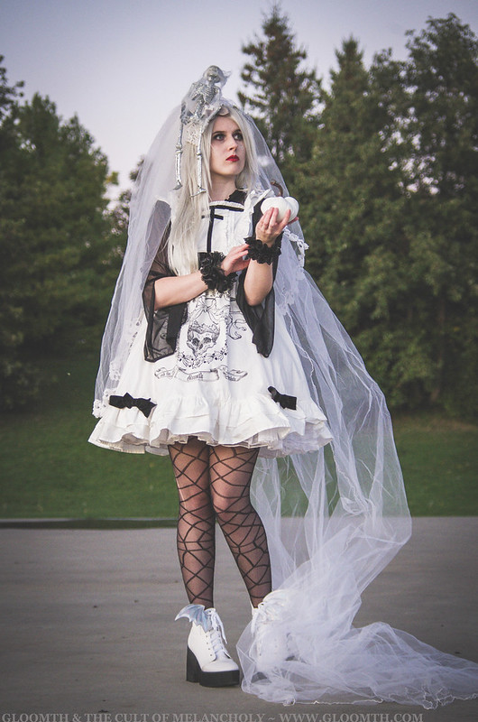 Ghost Queen Photoshoot – Gloomth & the Cult of Melancholy