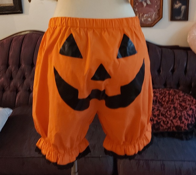 Halloween Bloomers Are Back! – Gloomth & the Cult of Melancholy