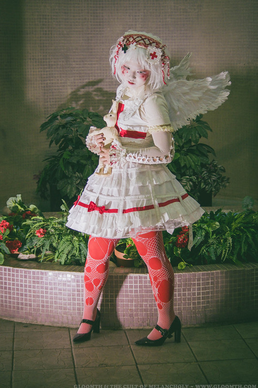 Ghostly Angel Photoshoot – Gloomth & the Cult of Melancholy