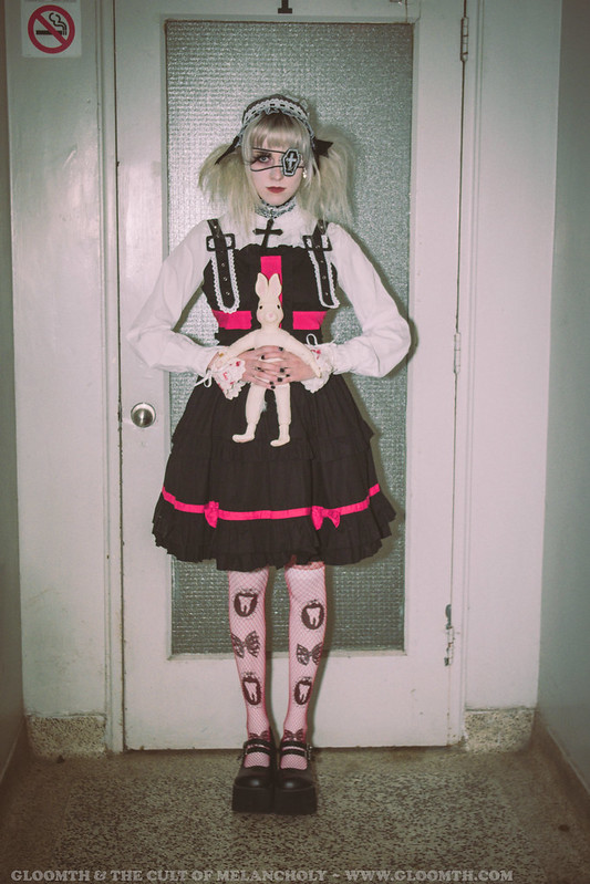 Liminal Spaces and Eyepatches – Gloomth & the Cult of Melancholy